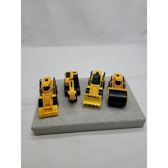 Tonka | Toys | Tonka Hasbro Cat Set Of 4 Bulldozer Backhoe Roller ...